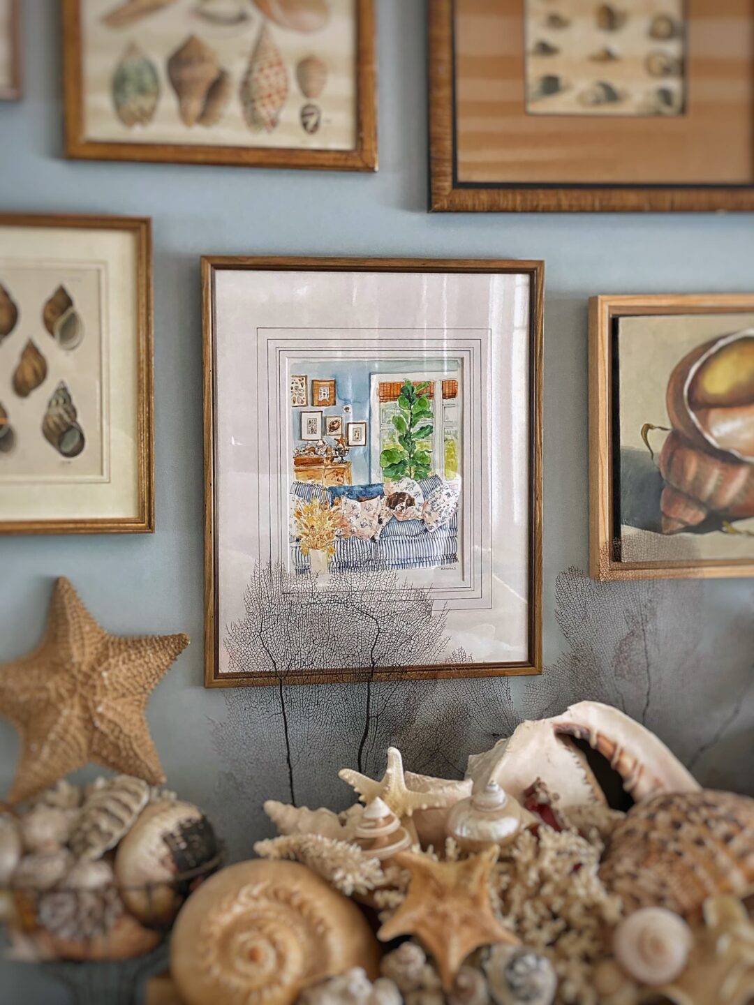 Creative Wall Decor Part 1: Art and Gallery Walls - Molly in Maine