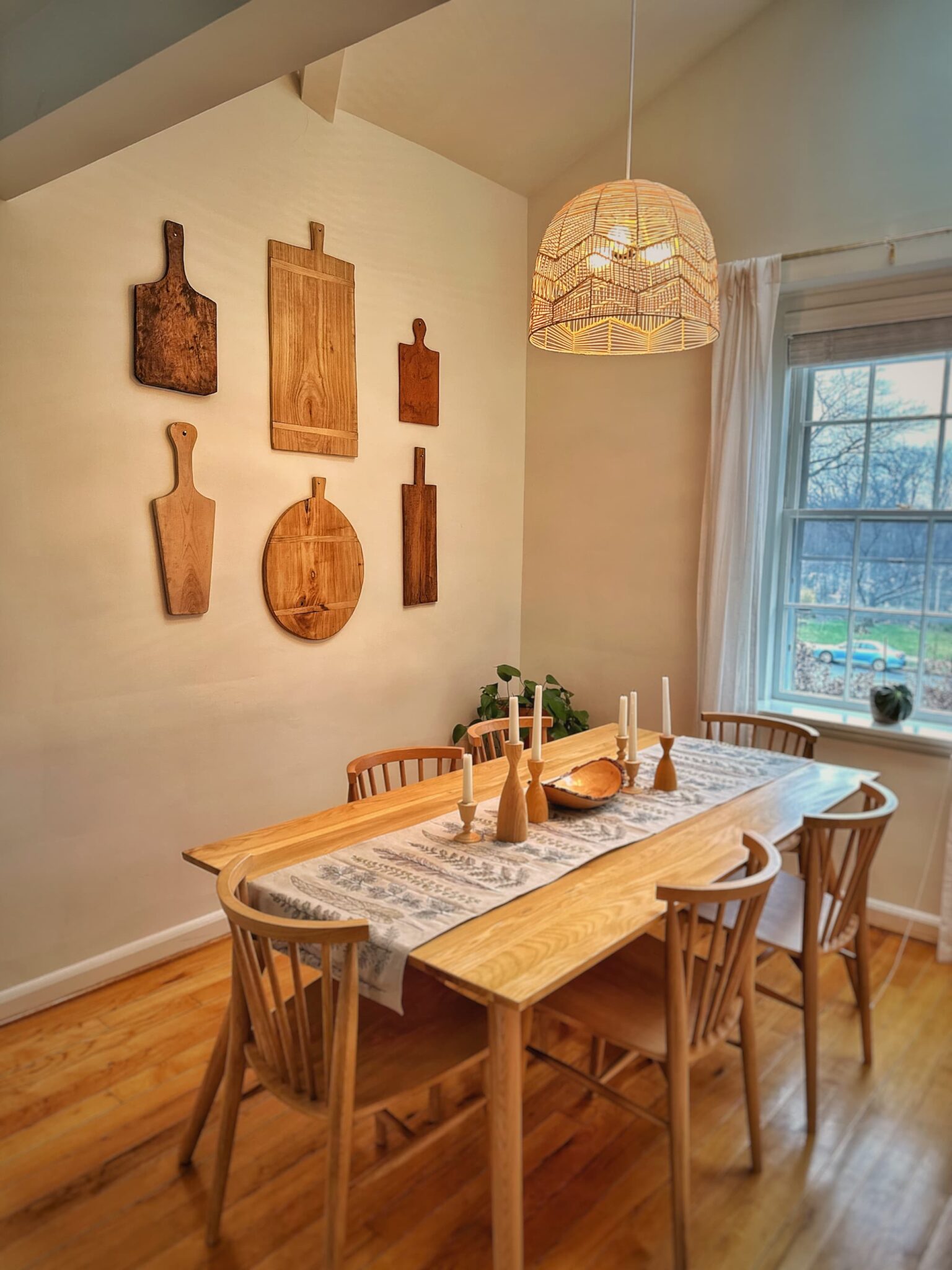Creative Wall Decor Part 2: Non-Art Displays - Molly in Maine
