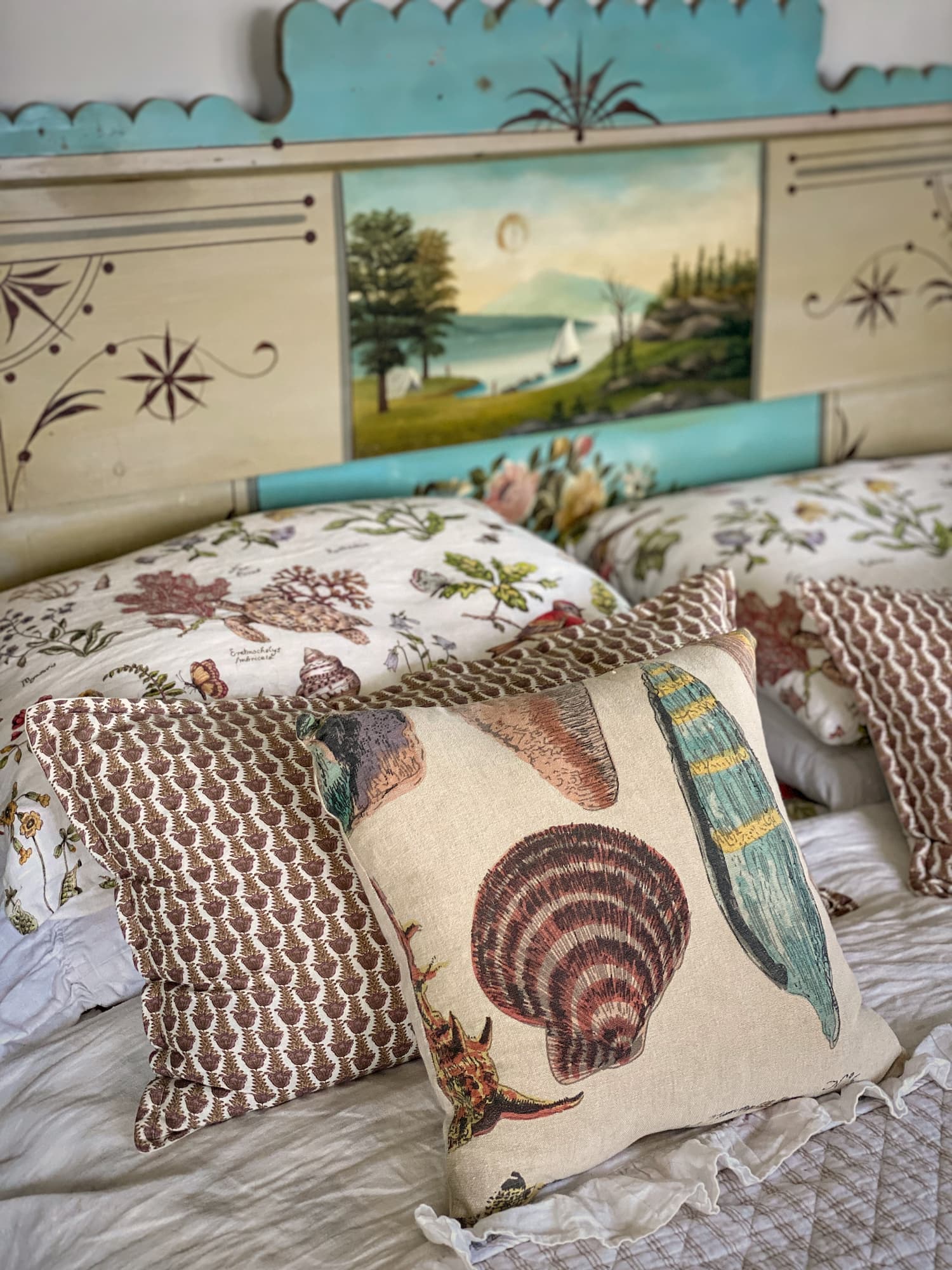 Coastal Style | Decorating With Seashells All Year Round - Molly in Maine