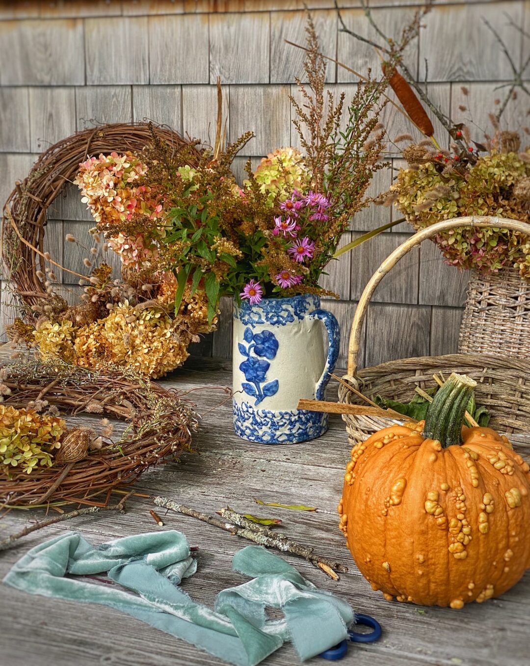Create A Warm Fall Welcome Using Foraged and Natural Elements - Molly ...