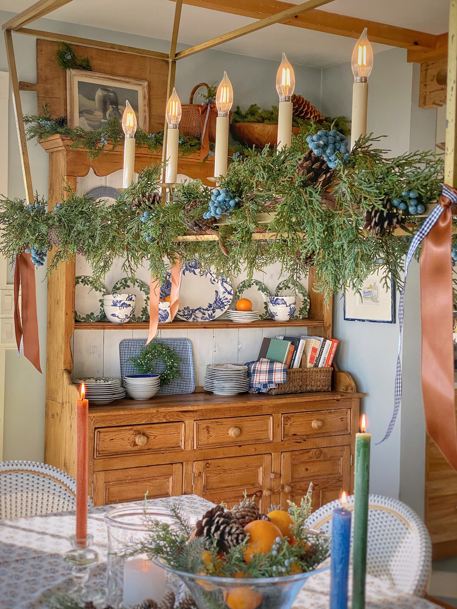 Last-Minute Ways To Create A Warm & Welcoming Home This Season - Molly ...