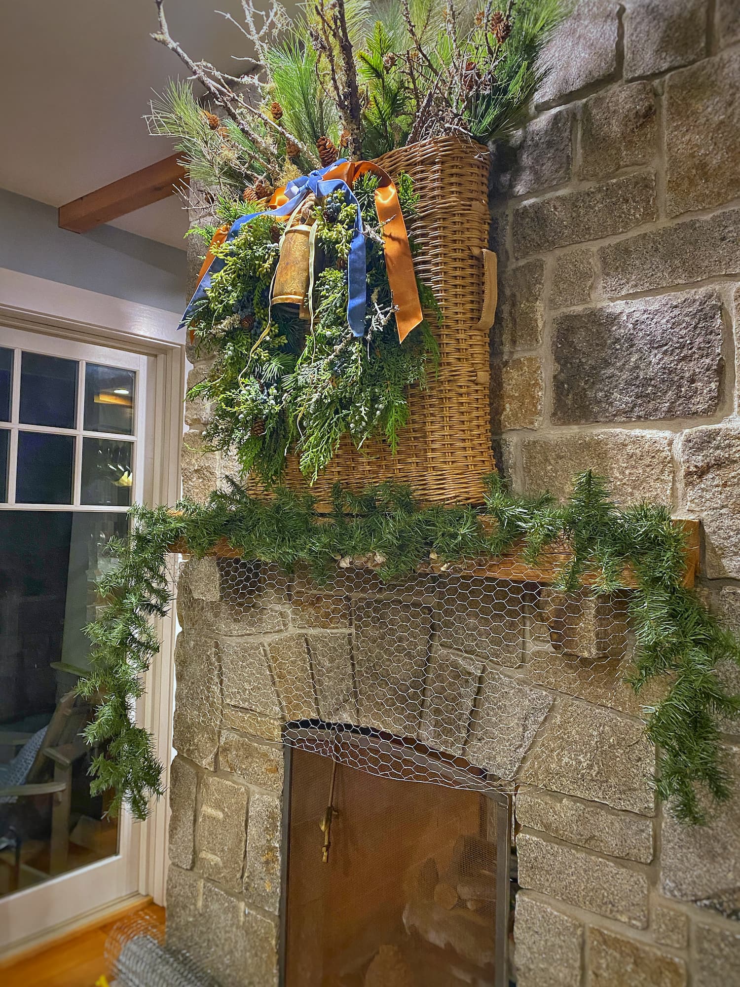 My Holiday Mantel | How To Get That "Wow" Full-Garland Look - Molly in ...