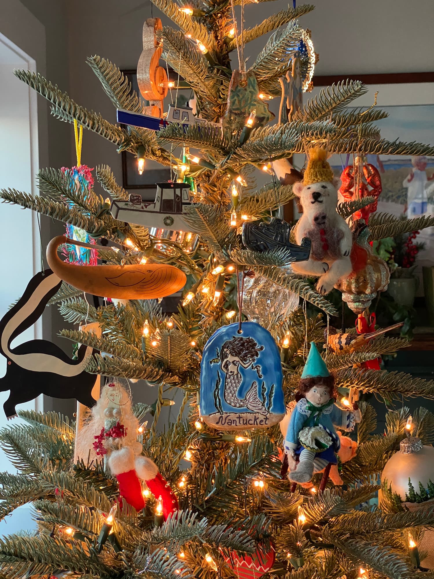 Personality, Meaning, and Joy | Decorating Your Christmas Tree - Molly ...