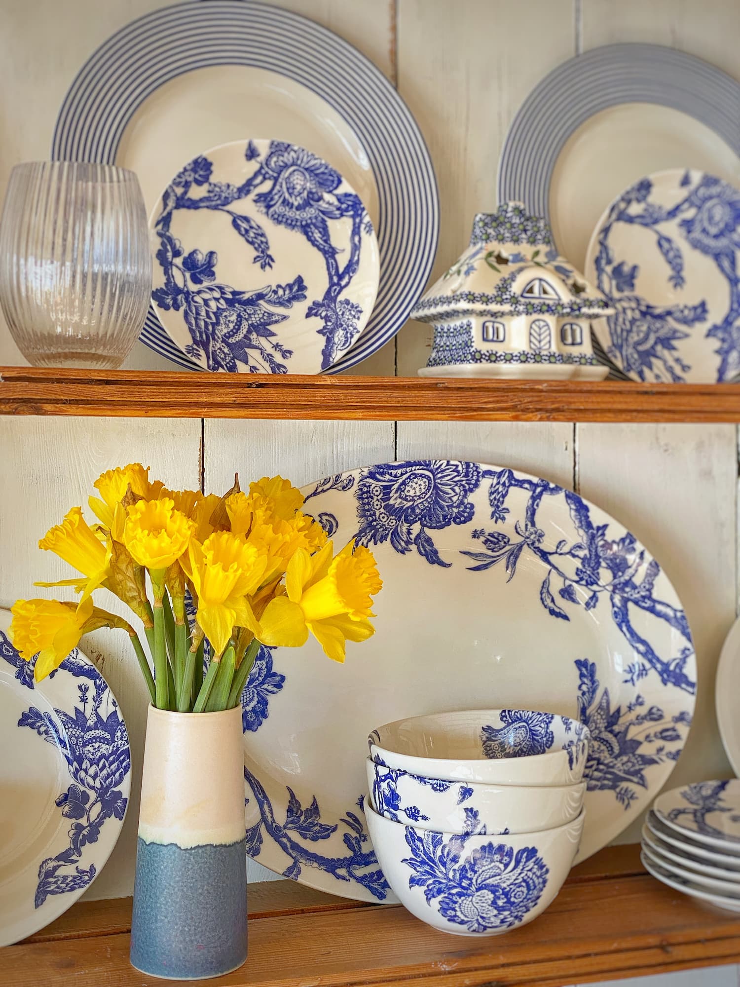 Transition From Winter to Spring With Fresh Decor And Soft Colors ...