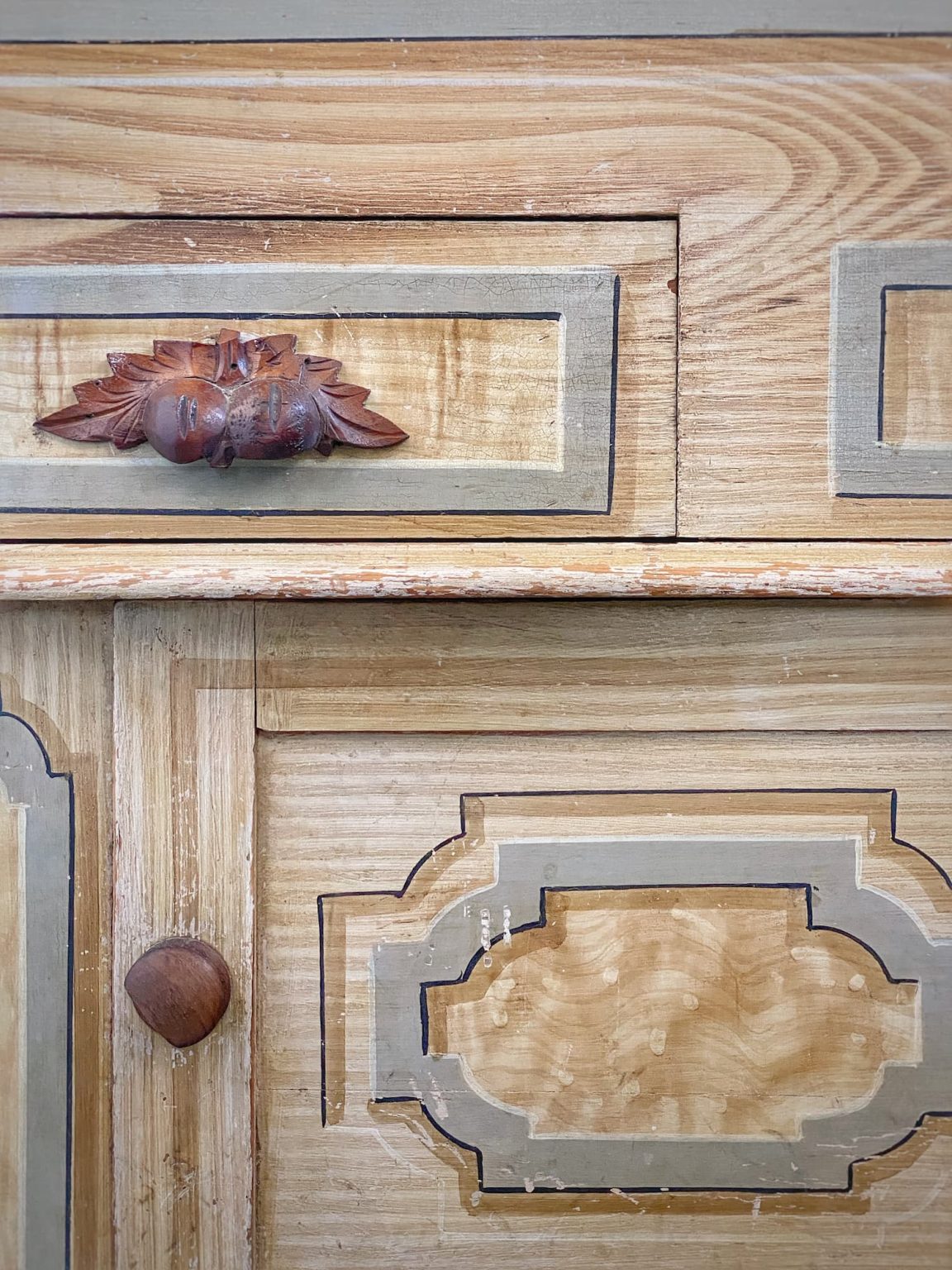 The Charm and Whimsy of Victorian Painted Cottage Furniture - Molly in ...