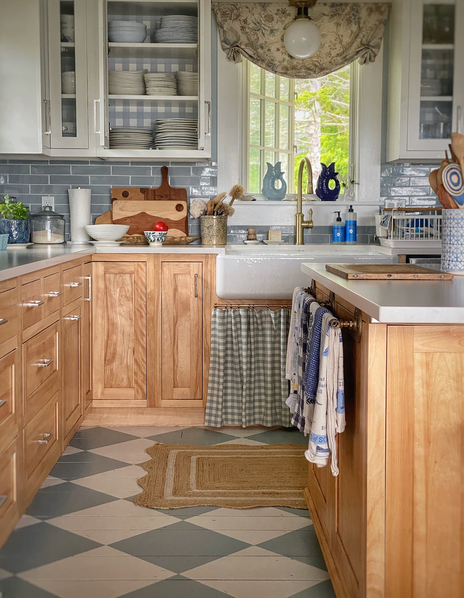 8 Ways I Embrace Coastal New England Style in My Home - Molly in Maine