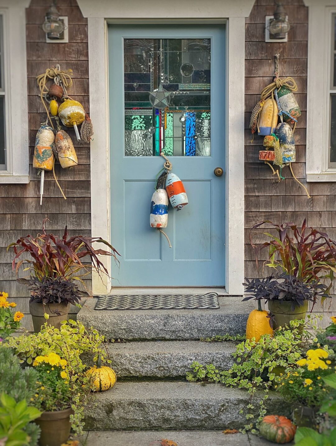 Simple Fall Switches | Cozy Guest Beds & Doorstep Decor - Molly in Maine