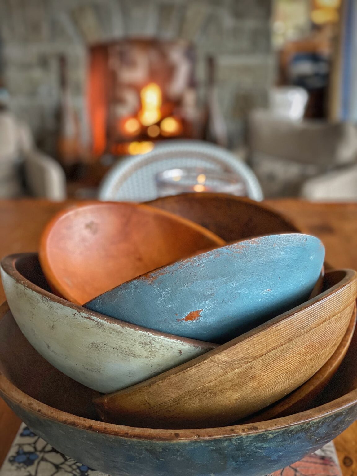How I Stack Wooden Bowls to Add Cozy Texture and Color for Fall - Molly ...